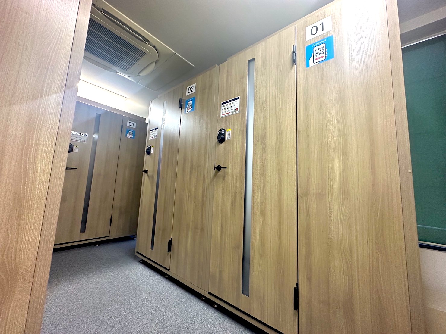 Pao Work 神田東口